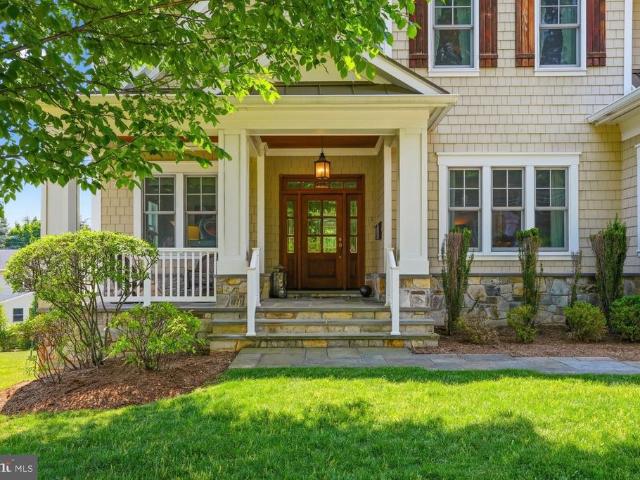 6537 35Th Road N