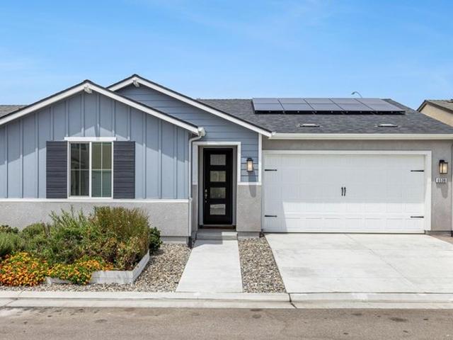 6538 E Lamona Ave, Fresno, CA 93727