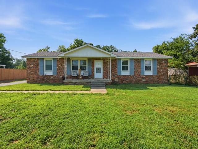 6539 Longview Dr, Murfreesboro, TN 37129