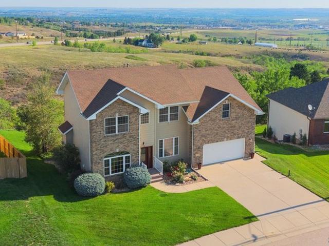 6530 Wellington Dr, Rapid City, SD 57702