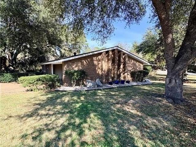 6531 Dogwood Ct, Ball, LA 71405