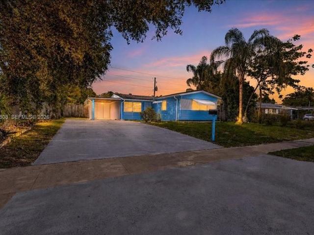 6531 Sherman St, Hollywood, FL 33024
