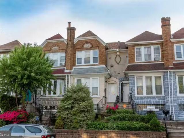 6532 N 18TH ST, PHILADELPHIA, PA 19126 Single Family Residence.