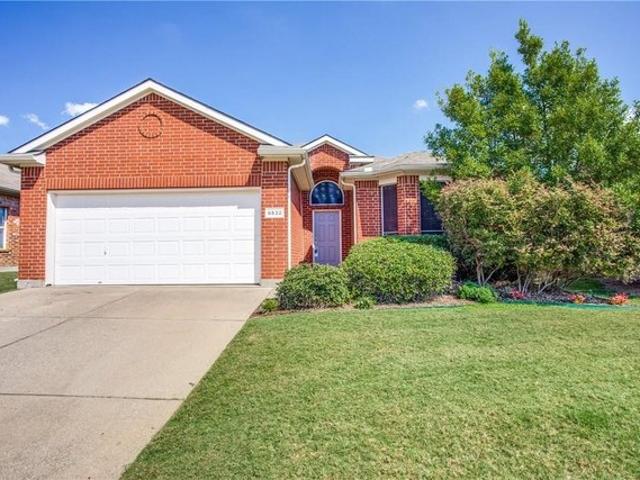 6532 Alexandra Meadows Dr, Fort Worth, TX 76131