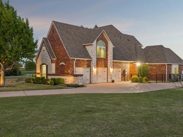 6532 Gehrig Cir, Burleson, TX 76028 | Compass