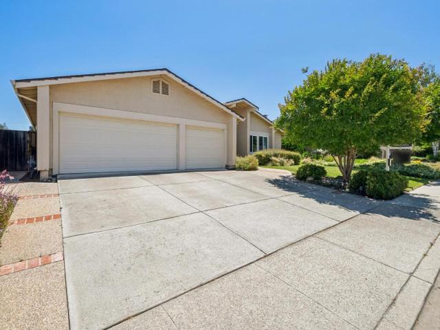 6532 Timberview Drive