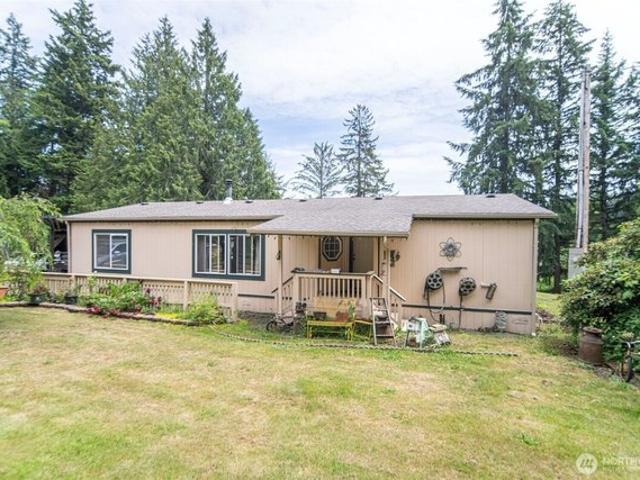 6533 12th Ave NW, Tulalip, WA 98271