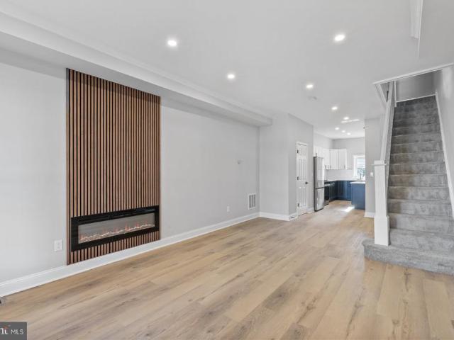 653 Bartlett Avenue
