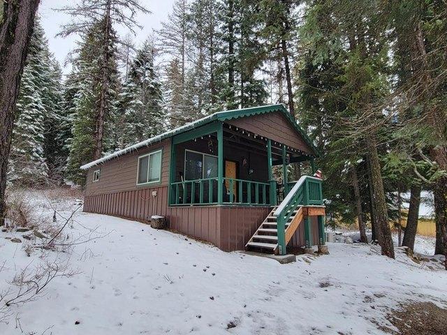 653 Docs Ct, Cascade, ID 83611
