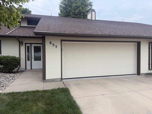653 E 6th St, Aurelia, IA 51005