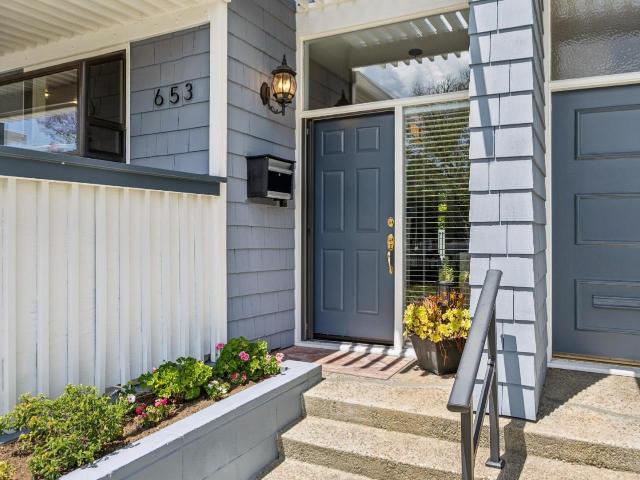 653 Fox Court