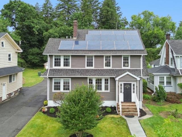 653 Hamilton Rd