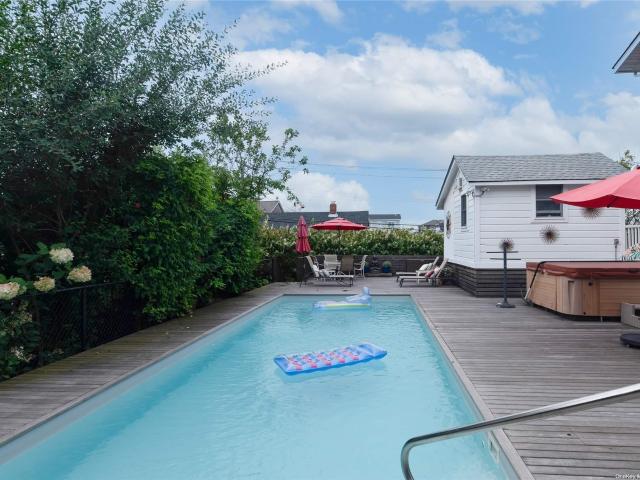 653 Ocean Breeze Walk, Ocean Beach, NY 11770 | MLS #L3539