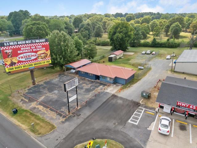653 N Hwy 65