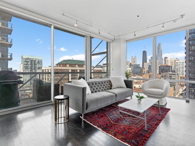 653 N Kingsbury St, Unit 1405, Chicago, IL 60654 | MLS #12626 | Compass