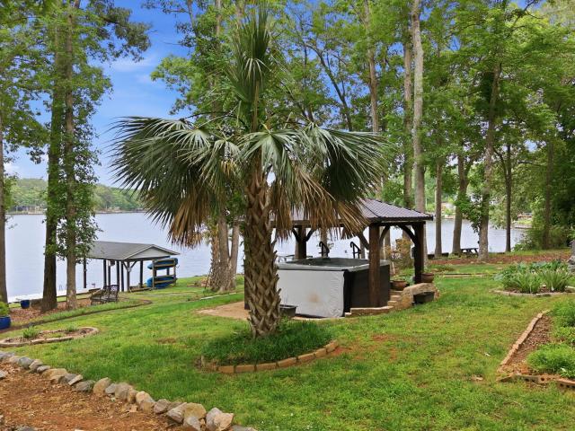 653 Sagamore Dr, Louisburg, NC 27549 | MLS #10165