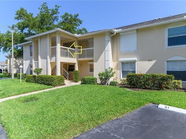 653 Squire Cir Apt 201, Naples, FL 34104