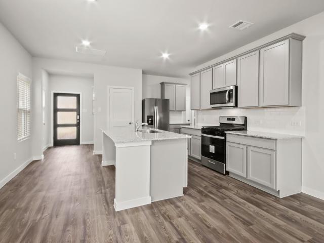 653 Pomegranate Lane