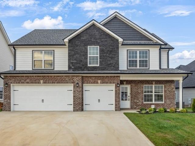 653 Woodrush Dr, Clarksville, TN 37040
