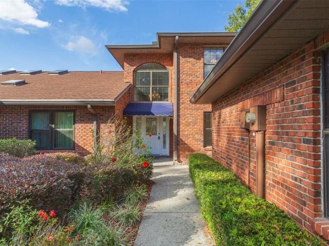 6545 Brentwood Dr. Zephyrhills, FL 33542 | MLS #TB8462