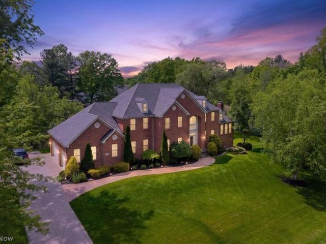 6548 Sherborne Ln, Hudson, OH 44236