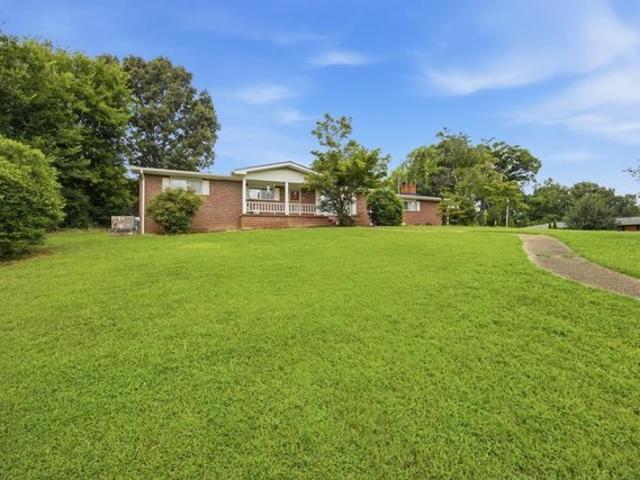 6549 Lakeshore Pkwy, Chattanooga, TN 37416