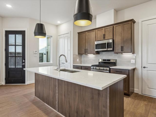 6549 Rena St, Houston, TX 77092 | MLS #52251 | Compass
