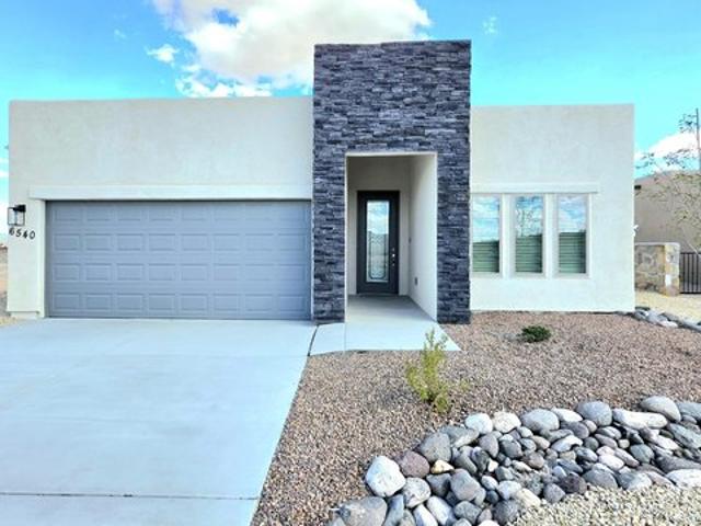 6540 Blackbird Rd, Las Cruces, NM 88012