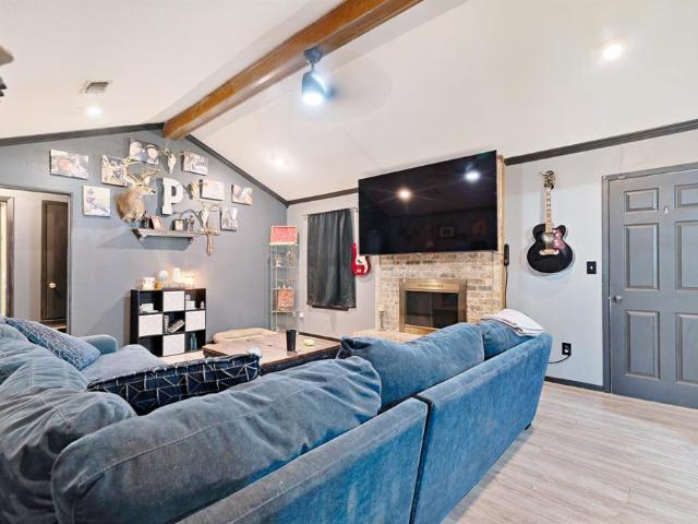 6540 Inwood Drive