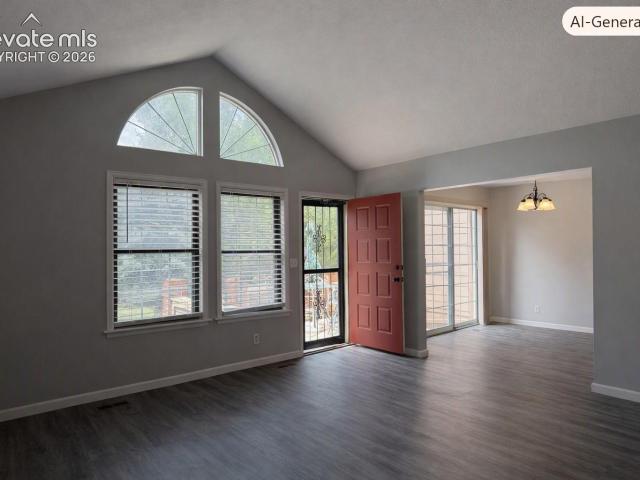 6542 Foxdale Circle
