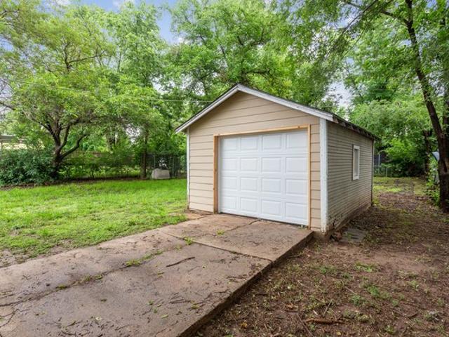 6543 N East Park View St, Park City, KS 67219