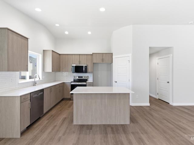 6543 W Plateau Creek Dr