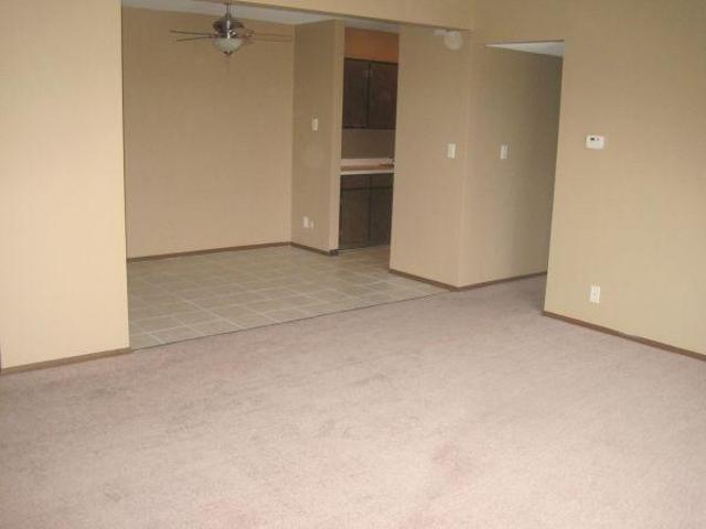 $654 / 1br Conveniently Located in South Lincoln! 27th & Hwy 2