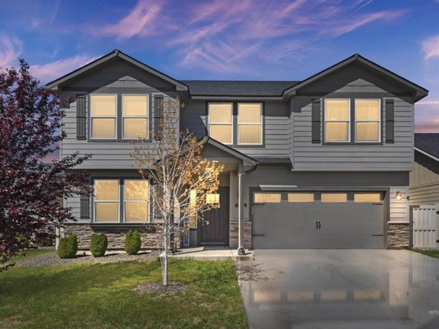654 Diamond Lake St, Middleton, ID 83644