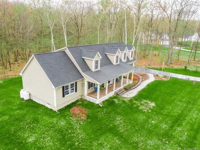 654 Dunn Rd, Coventry, CT 06238