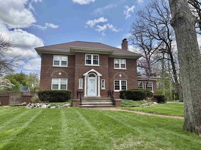 654 First St, Owosso, MI 48867