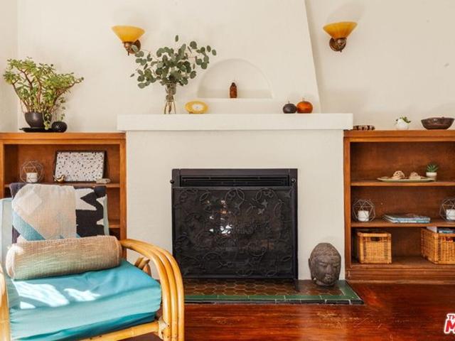 654 Frontenac Ave, Los Angeles, CA 90065