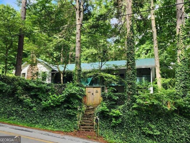 654 Low Gap Rd, Lakemont, GA 30552