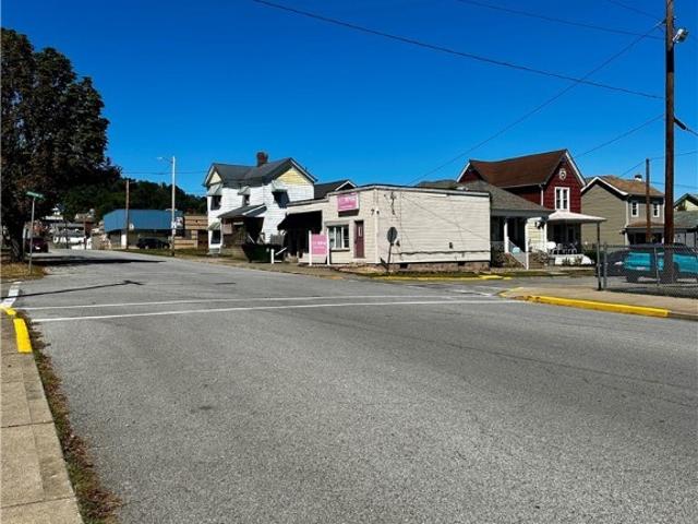 654 S Zane Highway