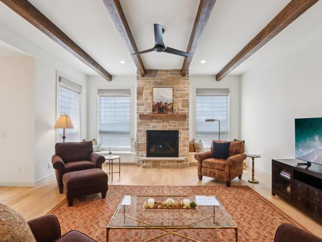 654 Rustic Rise Way