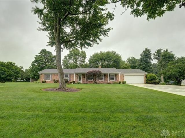 6555 Westfall Rd, Greenville, OH 45331