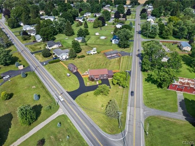 6558 N Manlius Rd, Kirkville, NY 13082