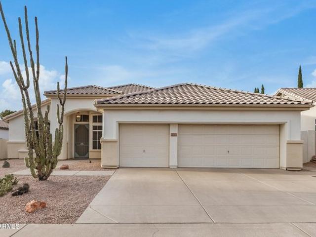 6558 E Roland St, Mesa, AZ 85215