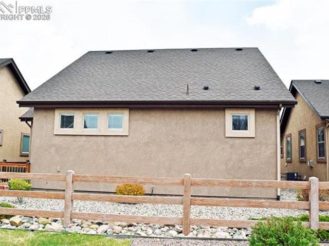 6558 Petaluma Point