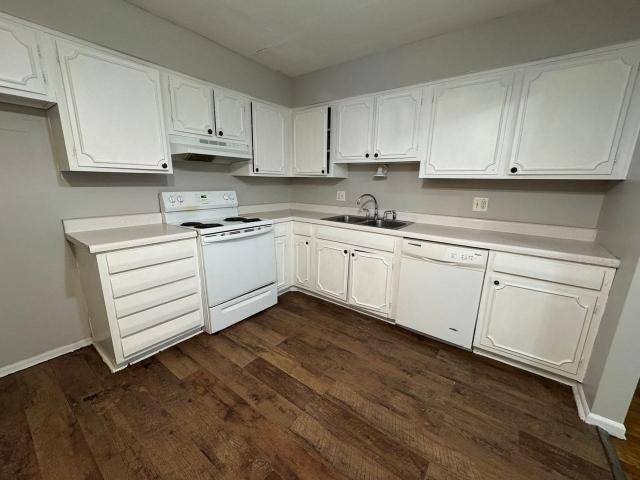 6559 6607 E 46th 3 Bedroom Apartment for Rent at 6559 E 46th St, Indianapolis, IN 46226 Devington
