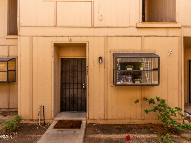 6550 N 47th Ave, Unit 196, Glendale, AZ 85301 | MLS #6913 | Compass