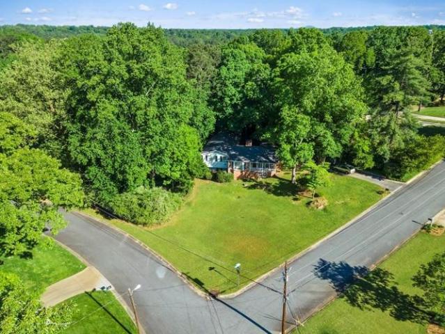 6550 Sentry Hill Trail, Sandy Springs, GA 30328