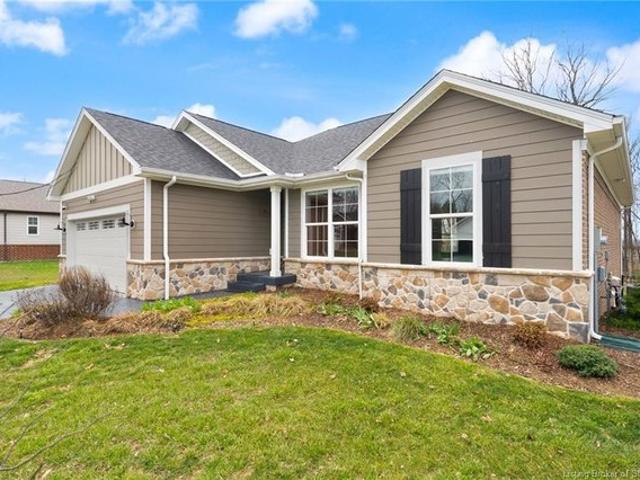 6552 Ashley Springs Ct, Charlestown, IN 47111
