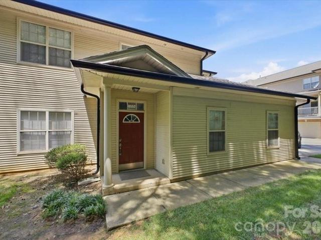 6552 Quarterbridge Ln, Charlotte, NC 28262