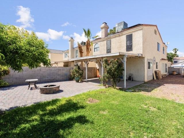 6553 W Chardonay Way, Las Vegas, NV 89108